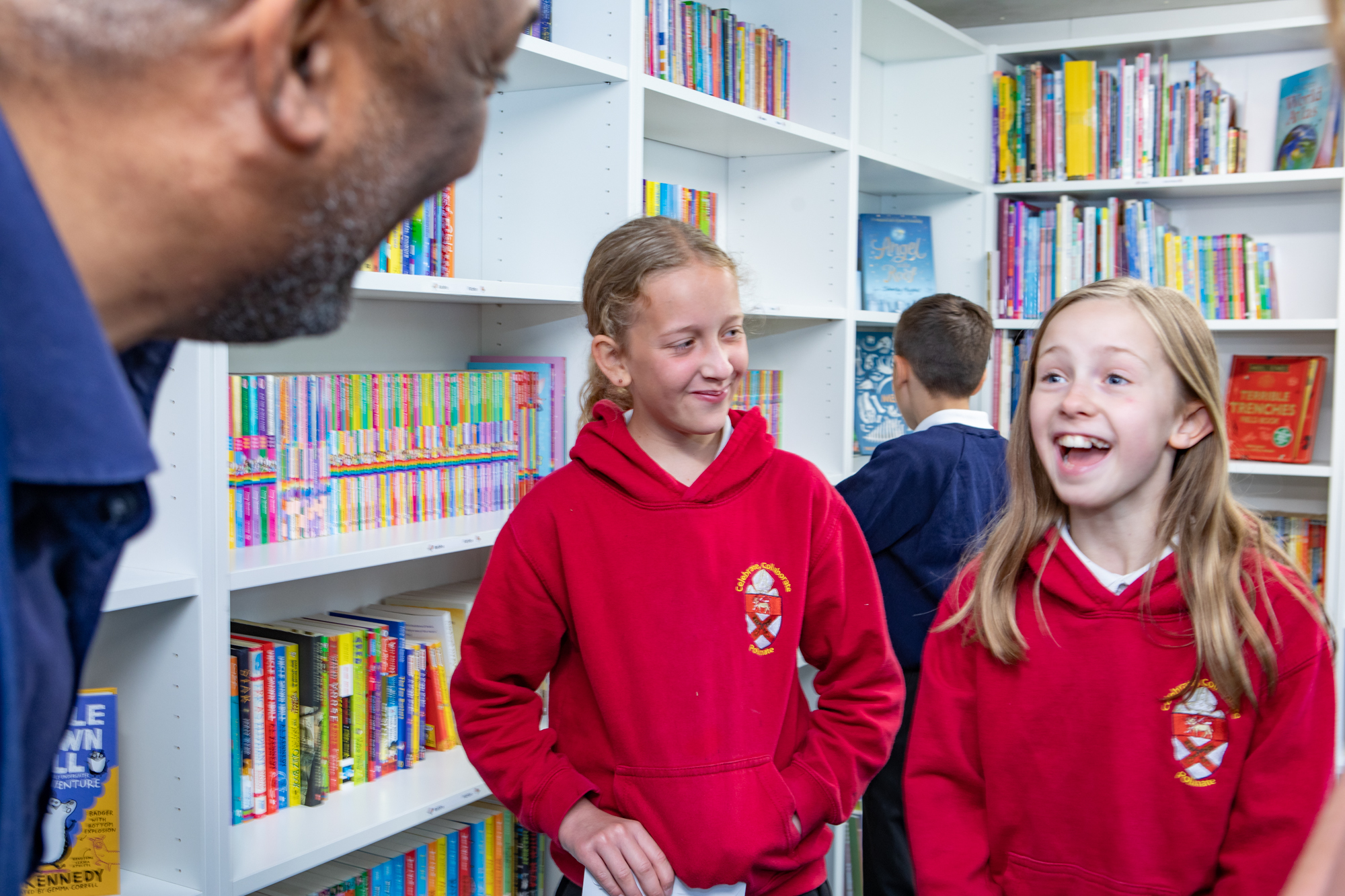 Yorkshire business donates new library for primary school - Potter Space