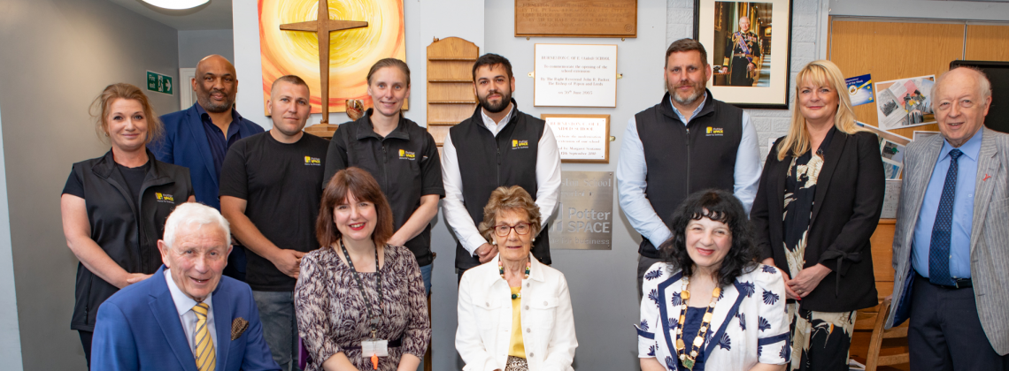 Yorkshire business donates new library for primary school - Potter Space